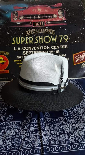 Exclusive Chingon Goldline Two Tone White/Black | frankshats