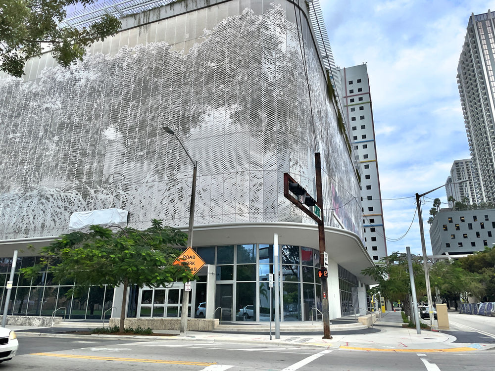 Sneak Peek of Publix at 3 MiamiCentral in Overtown, set to open later ...