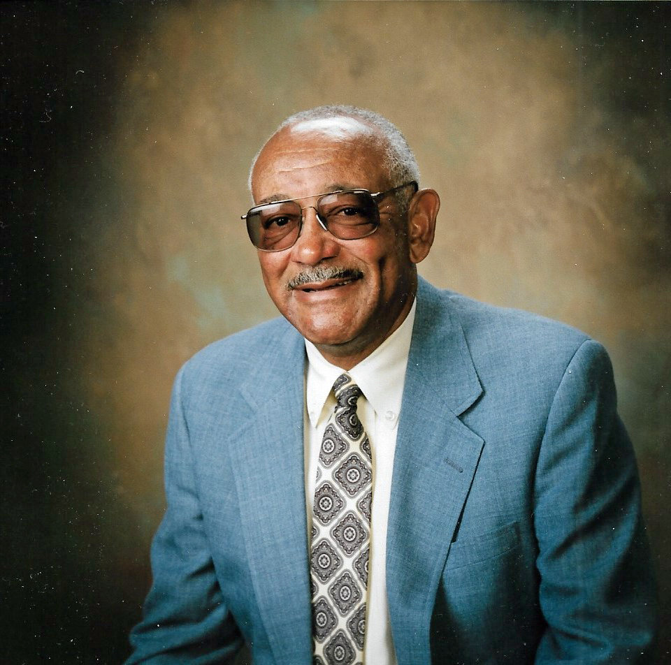 Volunteer, Bob Weaver | Cheyenne Frontier Days Hall of Fame