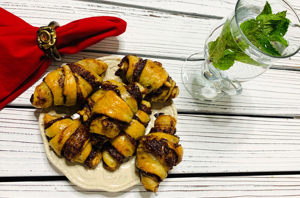 Rugelach! An Israeli Pastry! (רוגלך)
