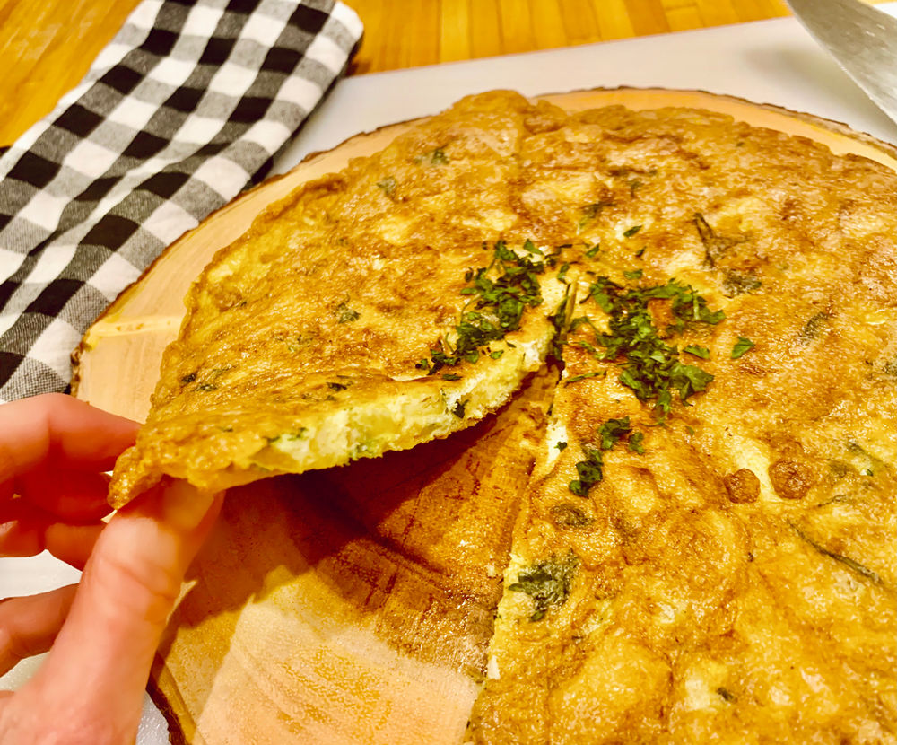 Eggah! A delicious egg dish made with potatoes - perfect for a midweek ...