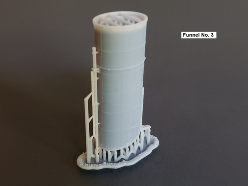 1/400 single Titanic Funnel | Model Monkey