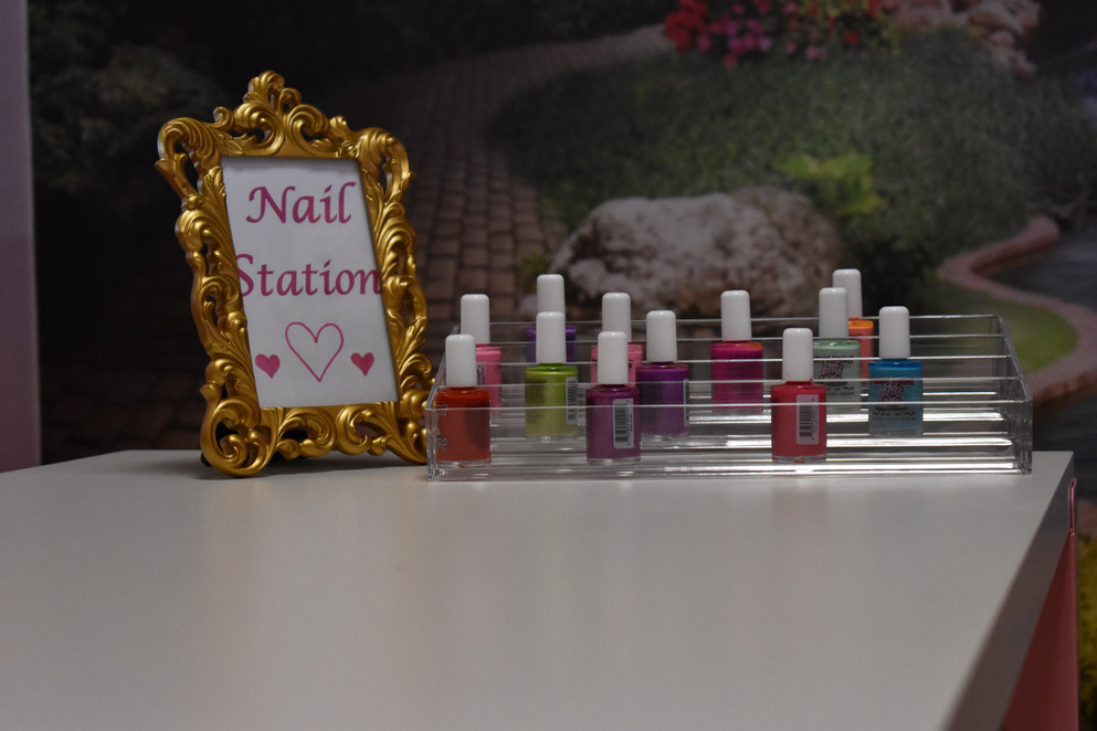 Arts And Crafts Birthday Party Studio For Kids Long Island | Craftastic ...