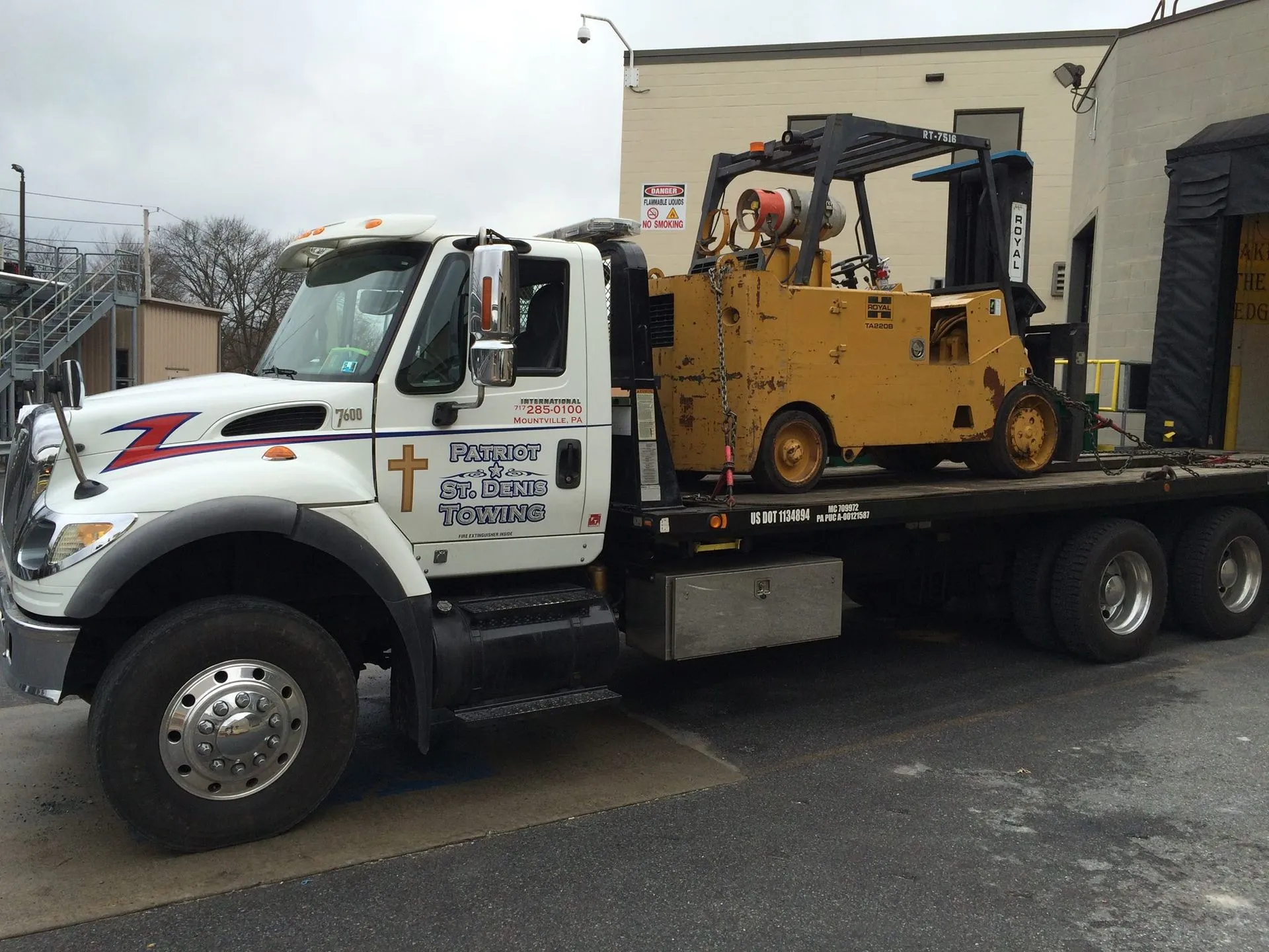Equipment Transport | Patriot St. Denis Towing | Lancaster, PA