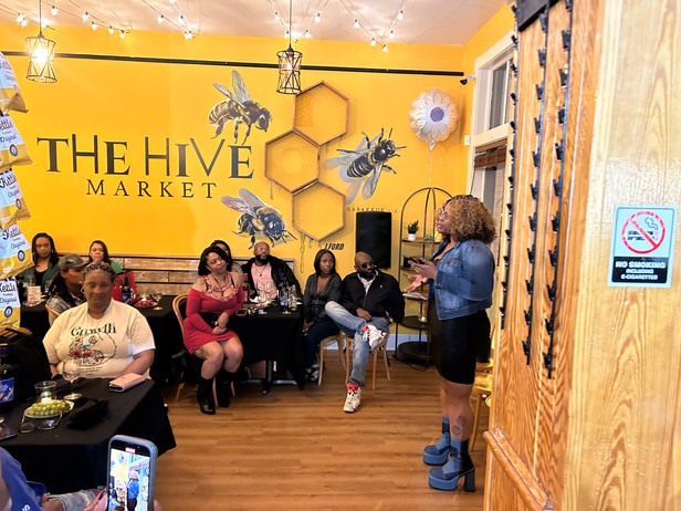 HOME | The Hive Bar & Grill