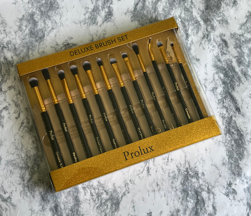 Set de 12 brochas prolux con cosmetiquera | Cosmeticos Mayoreo