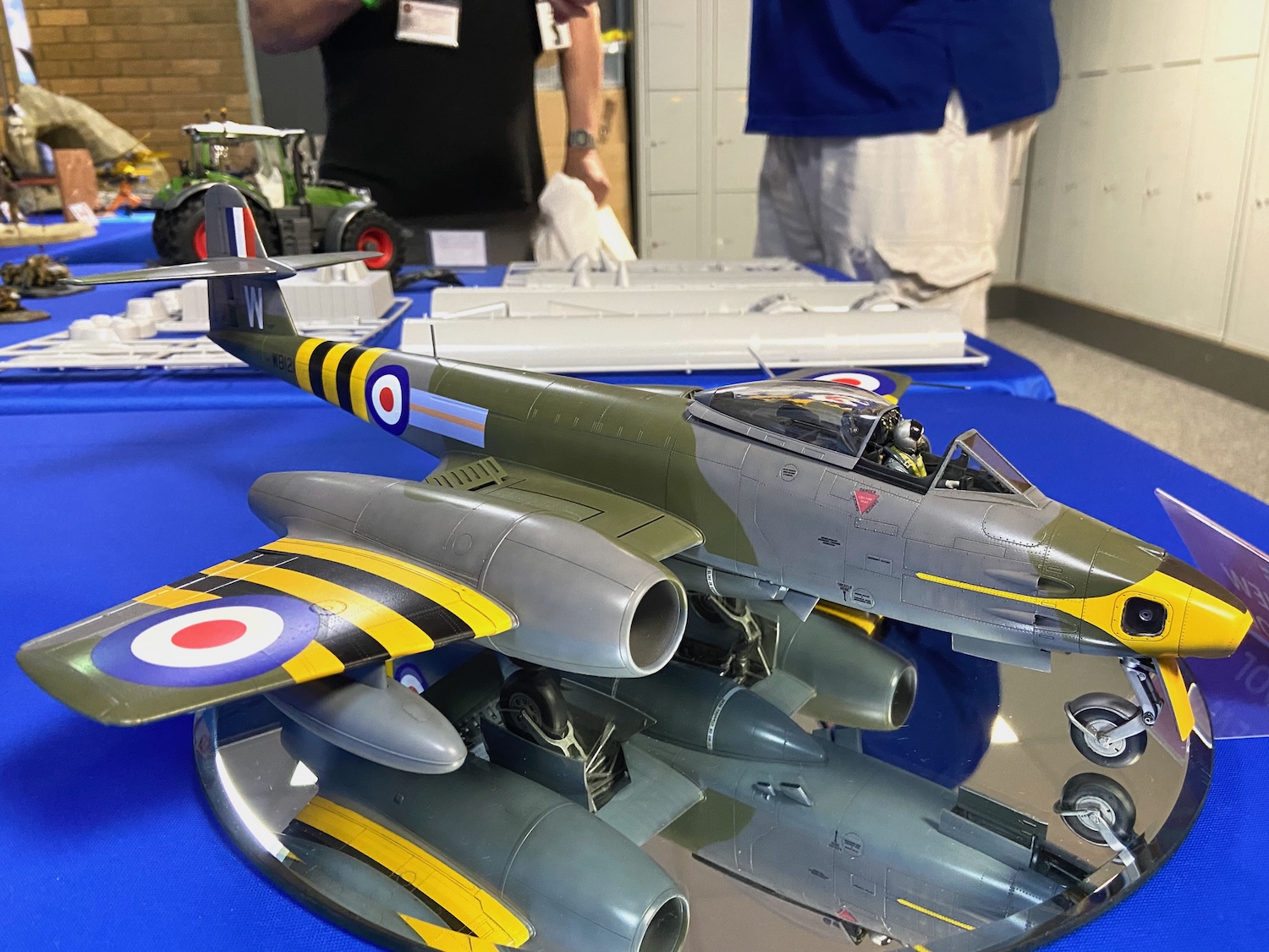 Revell's forthcoming Meteor F.Mk 8 and FR.Mk 9 test builds... - LSP ...