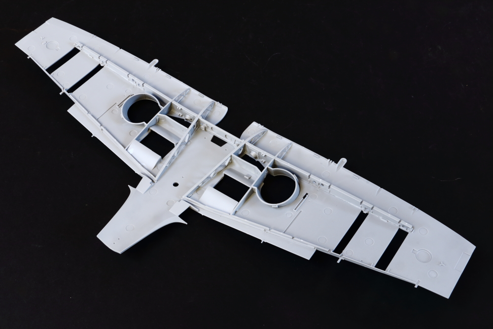 Airfix 1:24 Spitfire Mk.IX - Works in Progress - Large Scale Planes