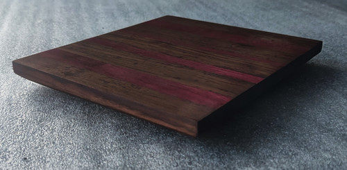 Hirnholzschneide / Servierbrett Nussbaum & Amaranth holz | TactumHolz