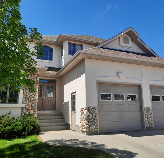 Stucco Patching & Painting | Revive Painting and Wall Coverings | Saskatoon Stucco Patching & Painting | Revive Painting and Wall Coverings | Saskatoon