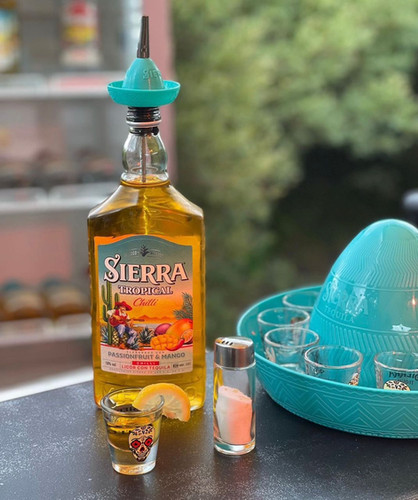 SIERRA TROPICAL CHILLI TEQUILA 700ML | Bottle-O Bros