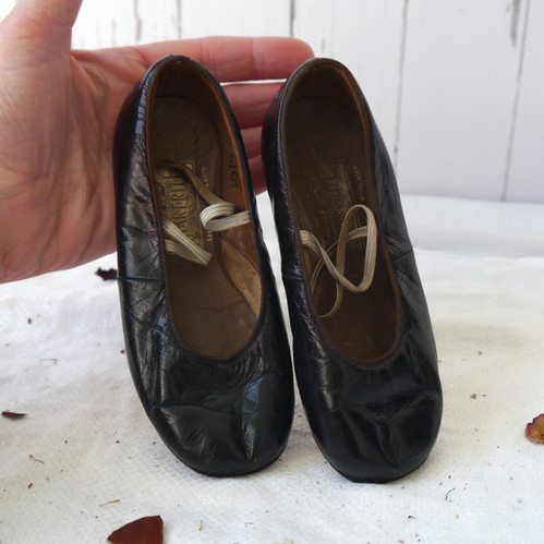 Vintage Pair of Children's Black Leather Shoes | Milner & Pearce