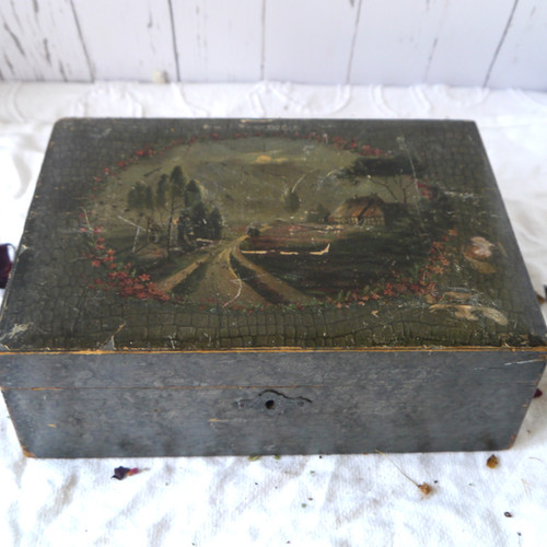 Antique Jewellery Box with Internal Mirror | Milner & Pearce