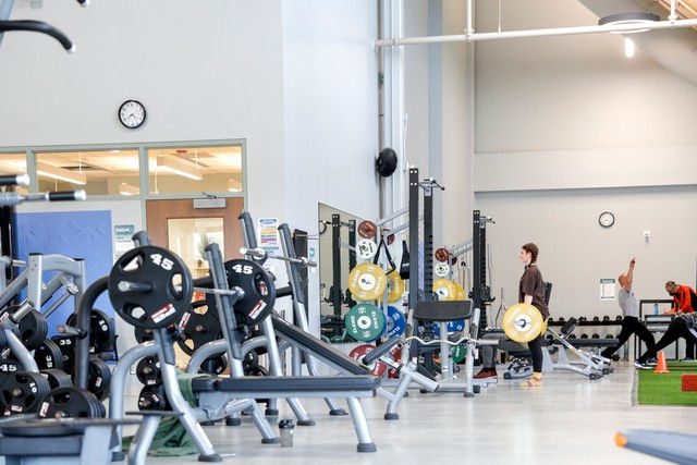 Five Resistance Training Exercises For Beginners