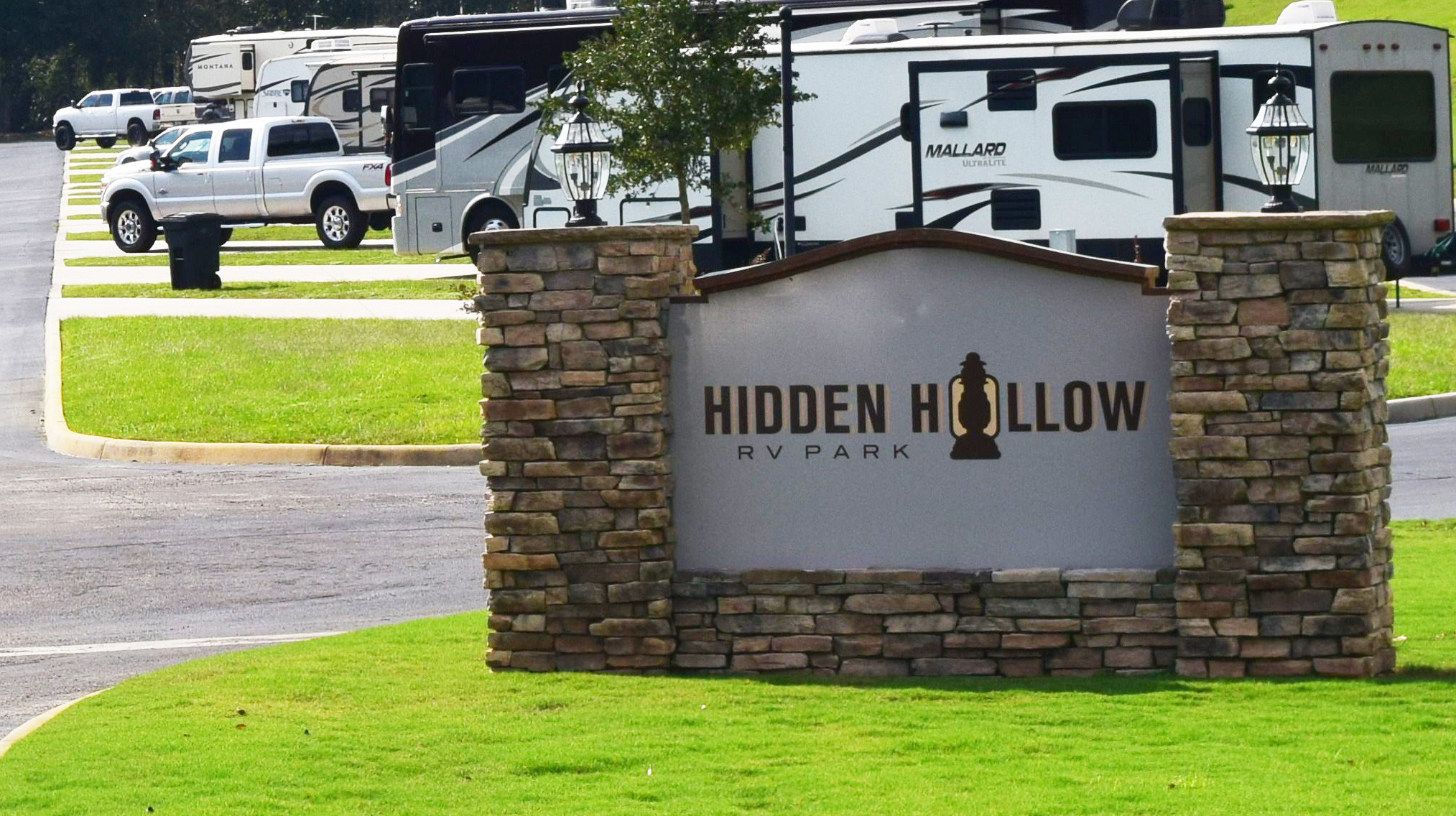 Hidden Hollow RV Park | The Crossing at Big Creek | Cottonwood