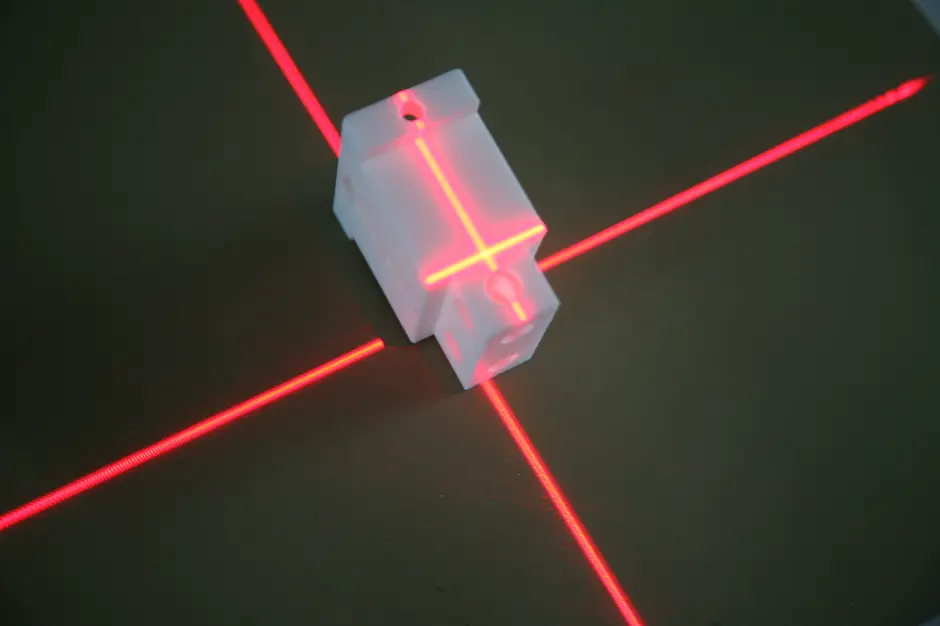 Can You See A Laser Beam In The Mirror can-you-see-a-laser-beam-in-the-mirror