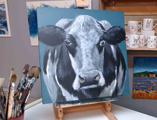 Daisy Cow- Acrylic Painting Tutorial | Eunice J Friend