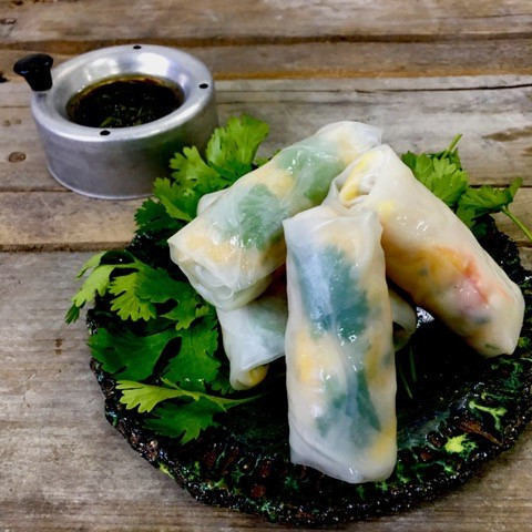 Fresh Rice Paper Rolls with Prawns, Crunchy Vegetable & Coriander ...