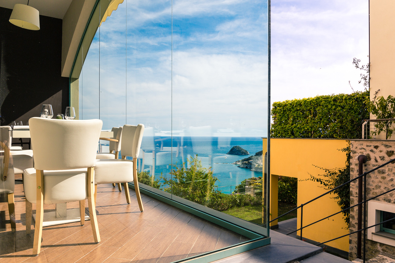 Place | Giulia Catania