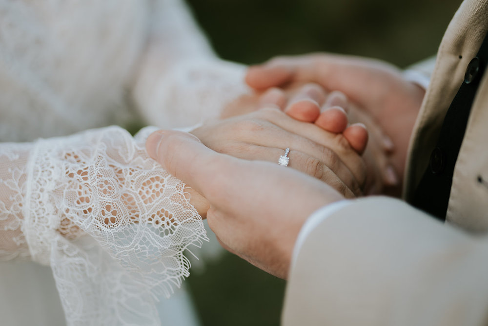 Real Bride: Sarah & Elliott