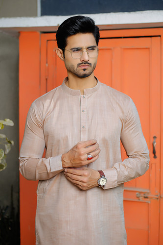 MK77 | Al-Hashmi Thobes & Abayas