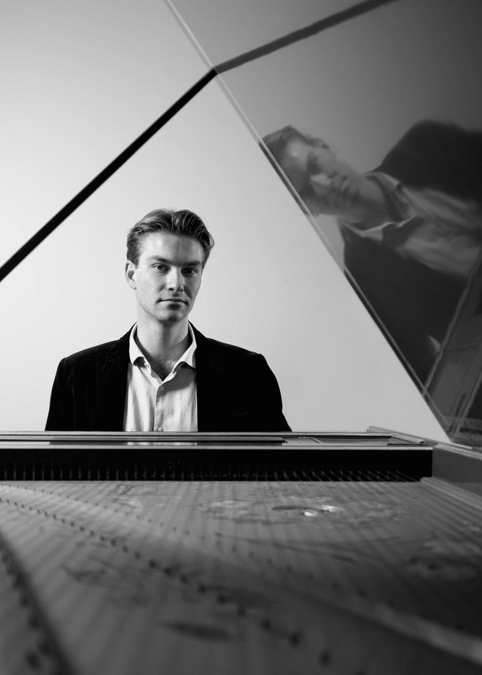 BIOGRAPHY | Callum Anderson