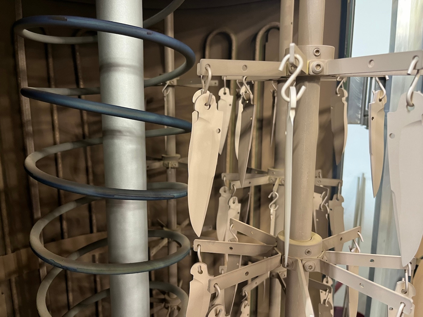 PVD (Physical Vapor Deposition) and DLC Coating Services