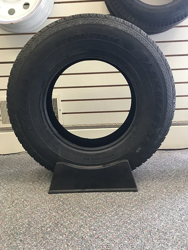 Taskmaster 14" Tire | LANE Trailers