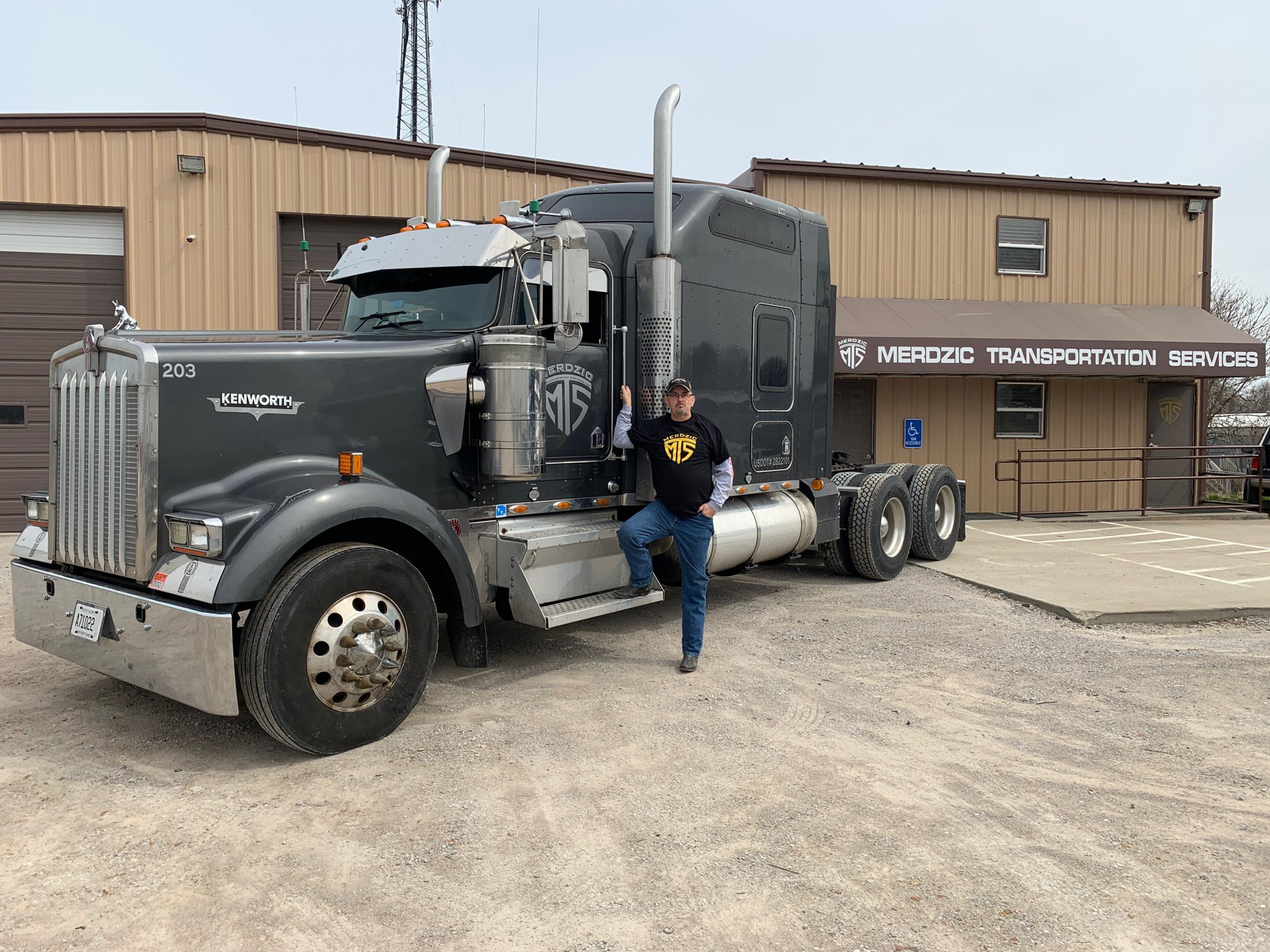 OWNER OPERATORS | Merdzic Transportati