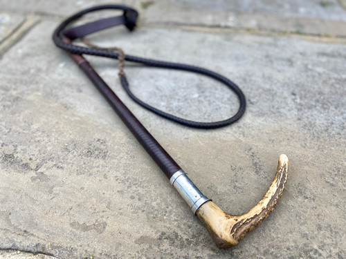 Hunting Whip - Geo. Parker and Sons - 'Courage' | Hooves and Hedges