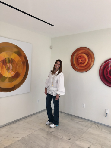 HOME | Corina Hernandez