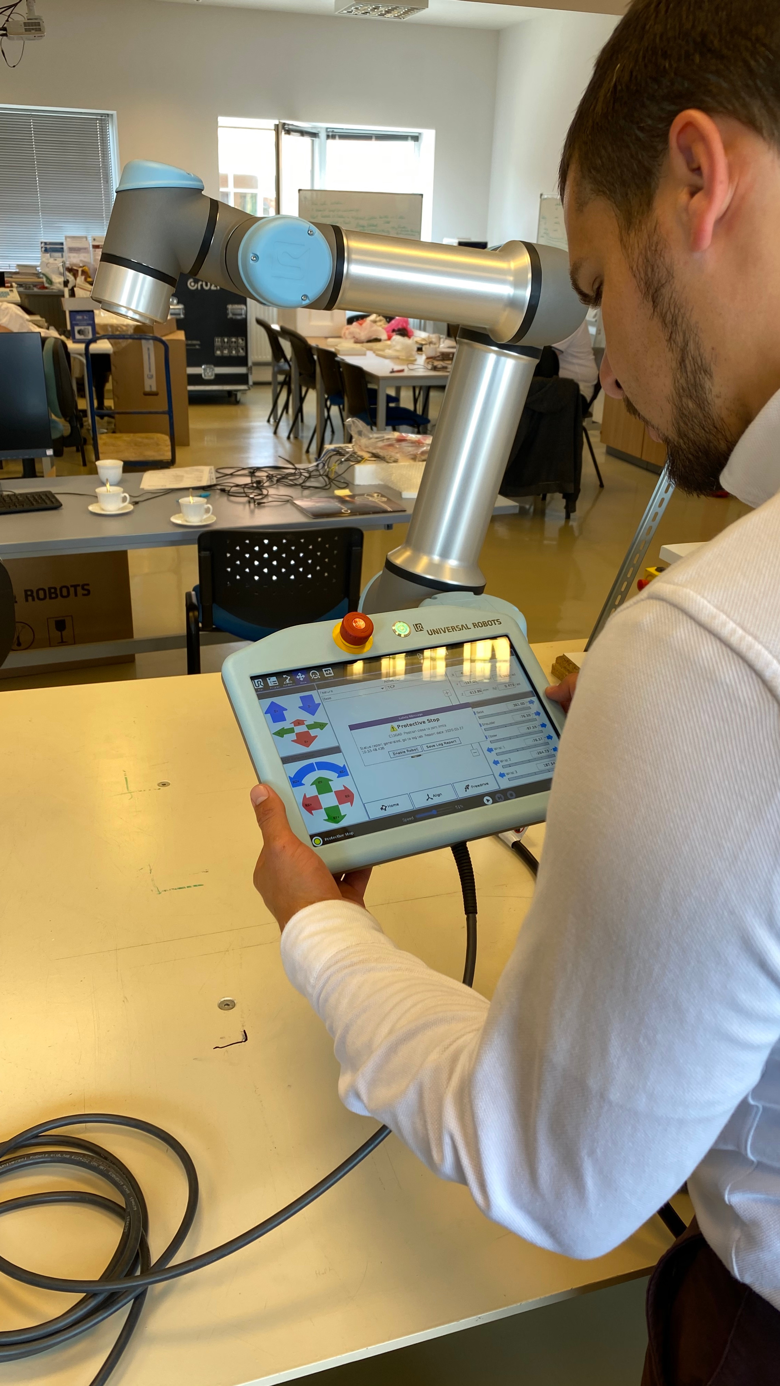 Új robot Magyarországon!