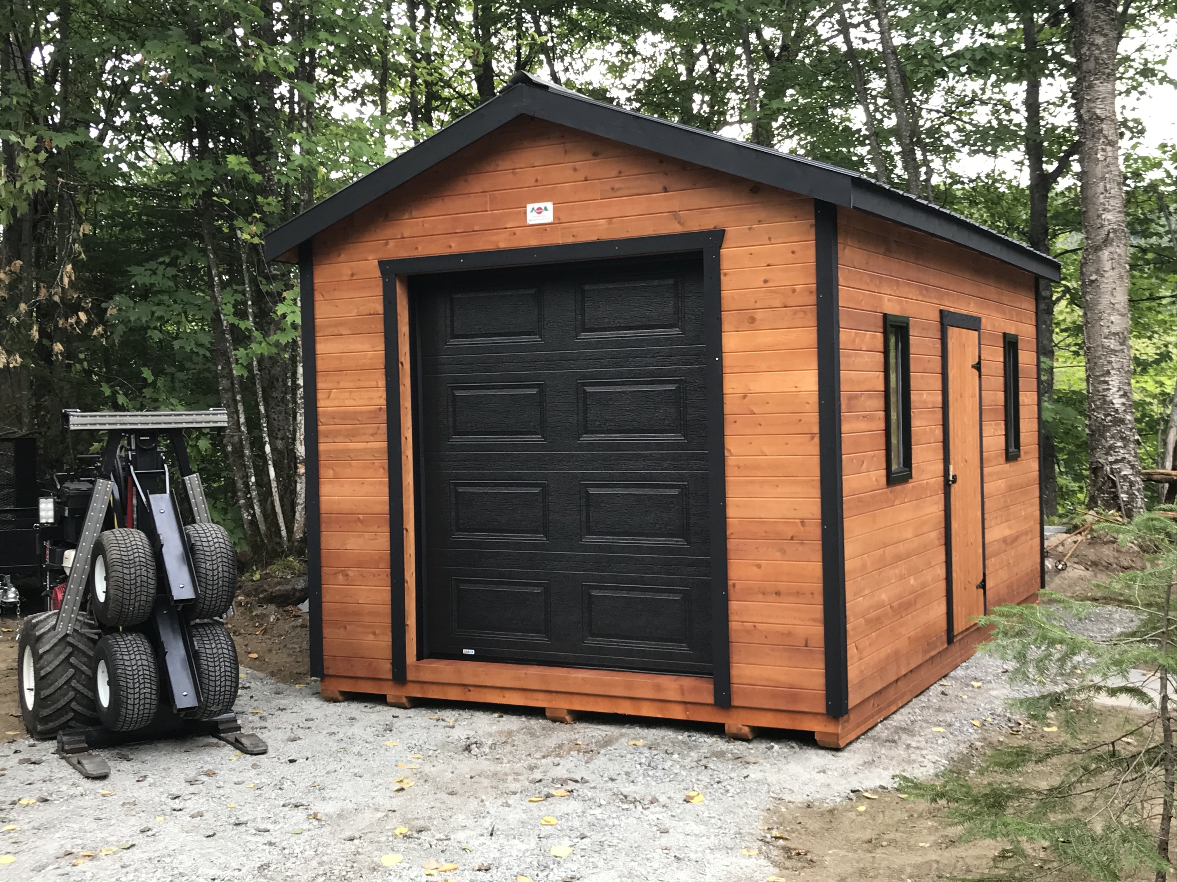 Cabanons En Cèdre sur mesure - Livraison disponible
