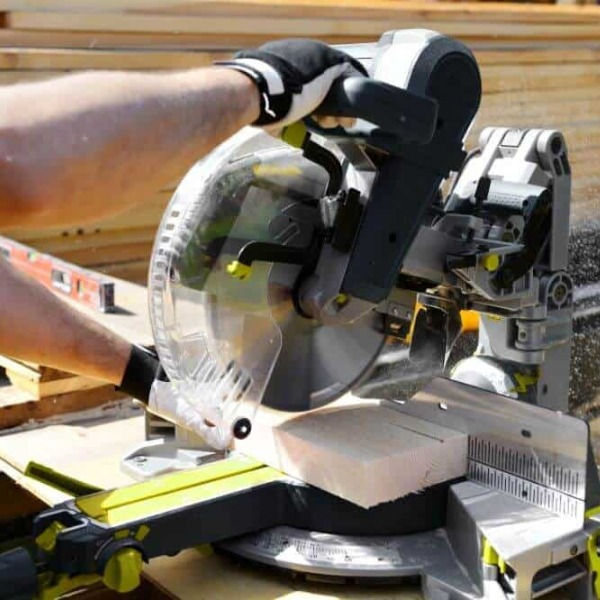 Safe Operating Procedure | Cordless Sliding Mitre Saw SOP