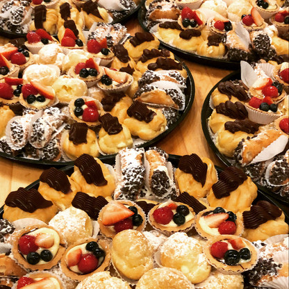 PASTRY ORDERS | Yori’s Bakery | Cakes, Pastries, and Holiday ...