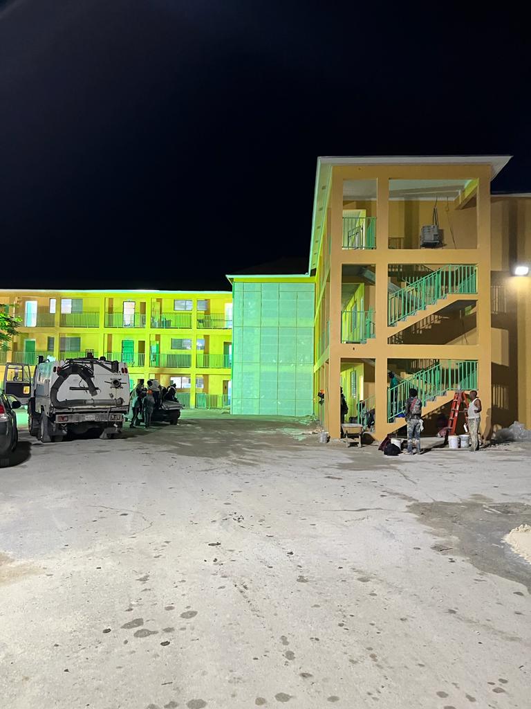 Contractor transforms T. A. Thompson for new school year