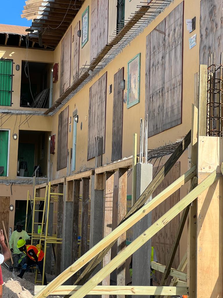 Contractor transforms T. A. Thompson for new school year