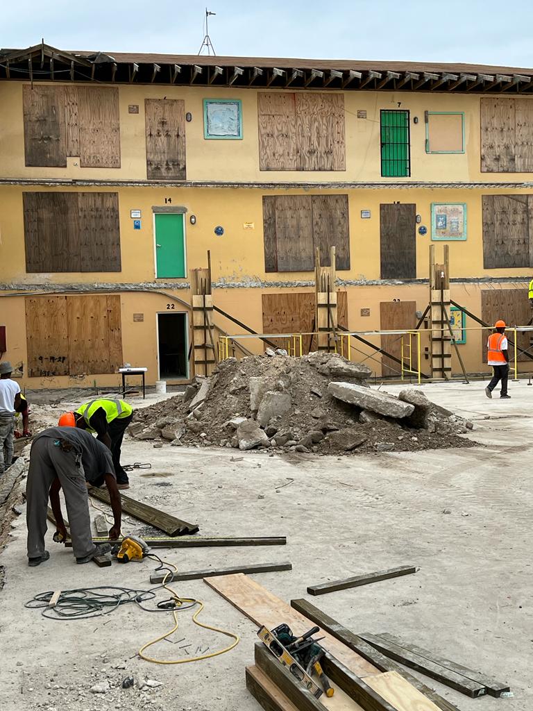 Contractor transforms T. A. Thompson for new school year