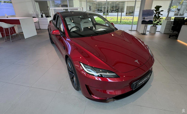 Tesla Malaysia begins Model 3 Performance deliveries, over 100 units ...