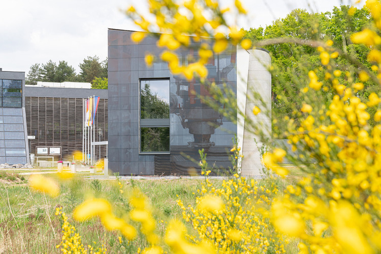 Gevel zonnepanelen als gevelbekleding | Pixasolar