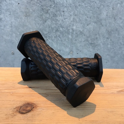 Retro Grips | GripLife