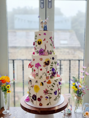 Gallery Wedding Cakes | Valkyrie Cakes