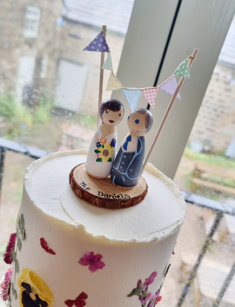 Gallery Wedding Cakes | Valkyrie Cakes