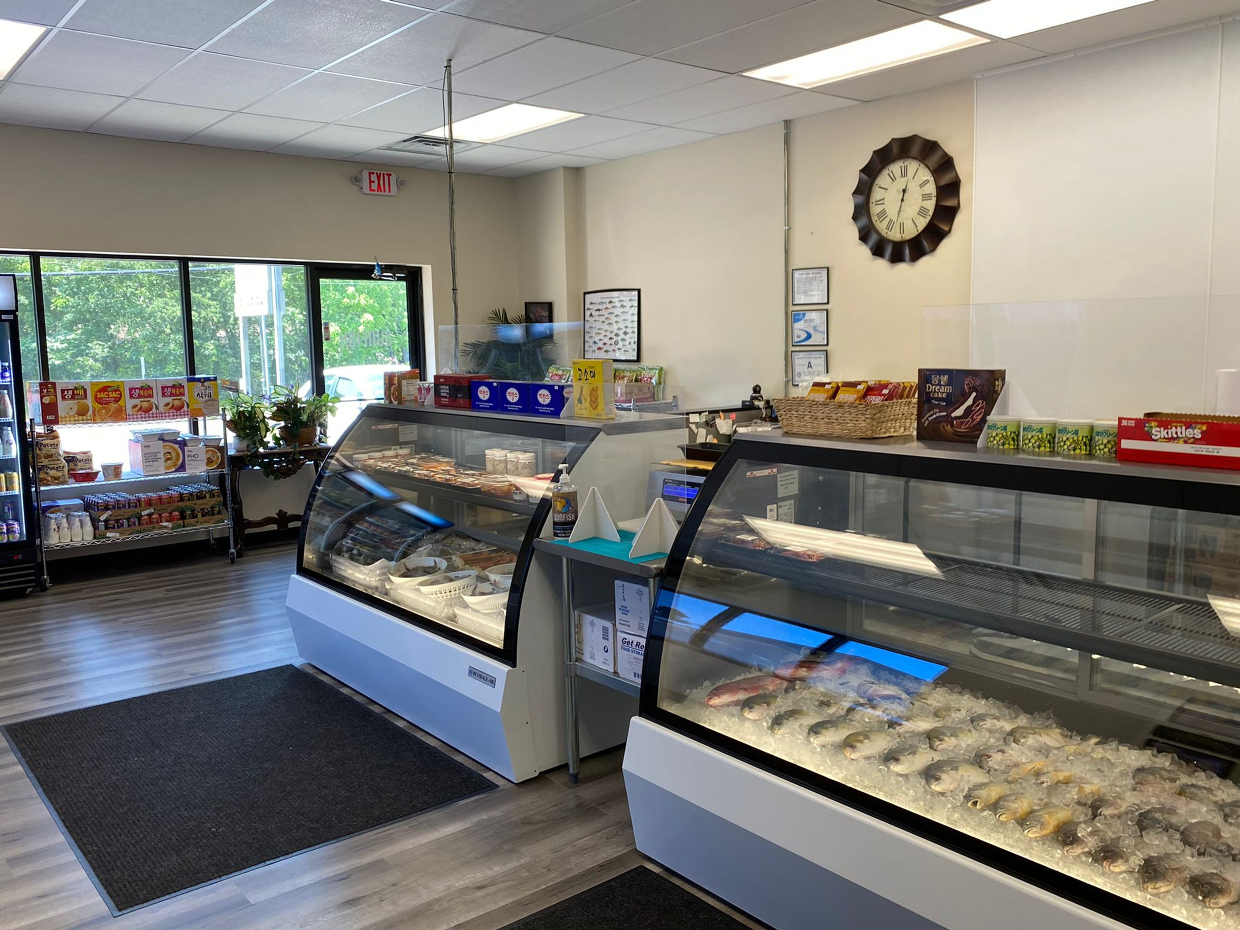 Fresh Seafood & Sushi | SunFish