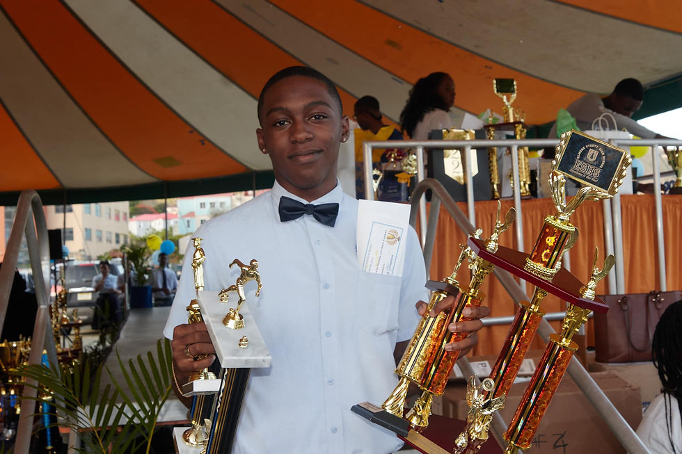 Grade 12 | ESHS RAMS MEDIAGROUP