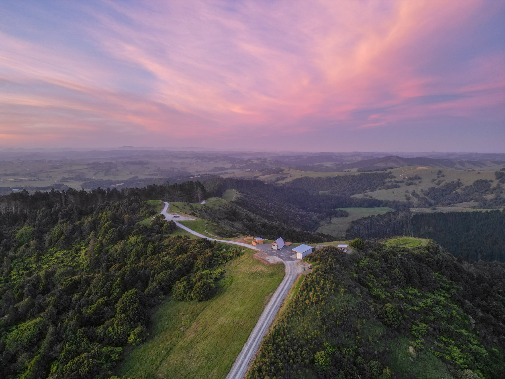 Wild Ridge - Luxury Off Grid Holiday