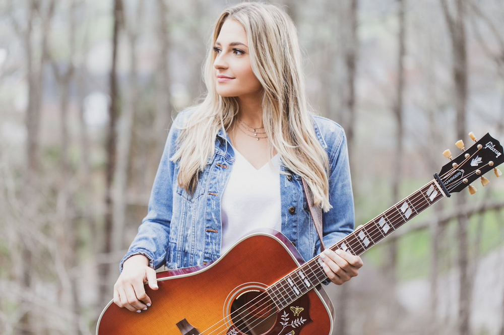 Nashville Sensation Erin Kinsey Sits Down with Roots