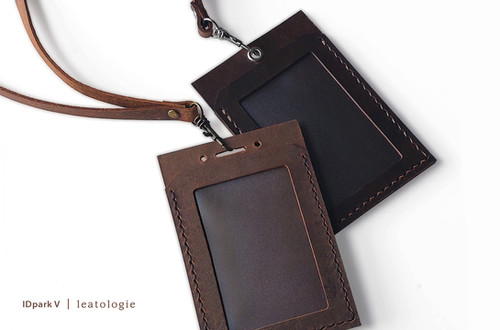 IDpark V • ID Holder & Lanyard | Tiny Bench