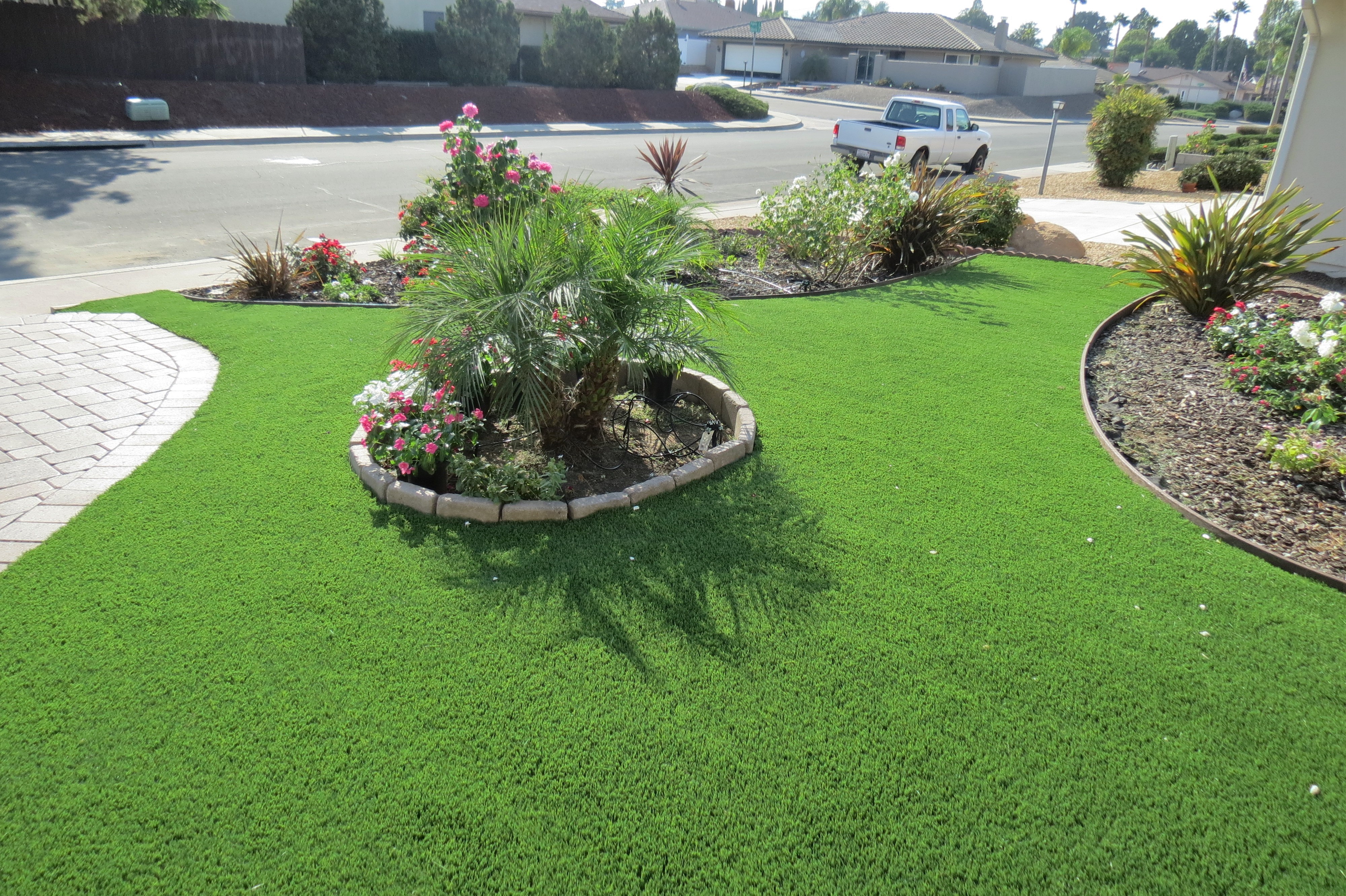 River Rock Outscape | Gallery