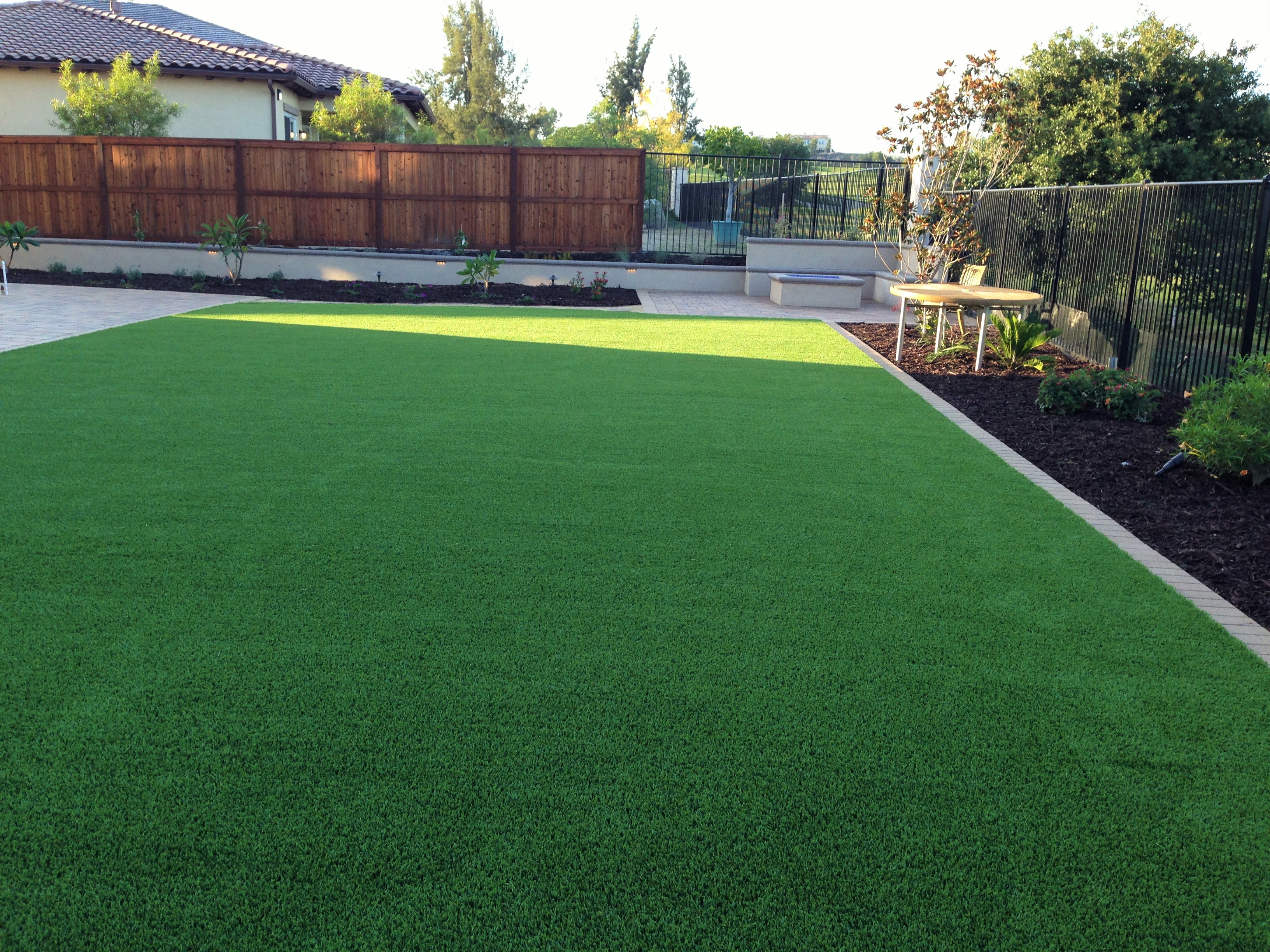 River Rock Outscape | Gallery